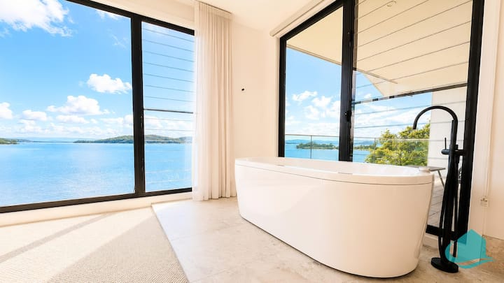 Absolute Waterfront + Pool Tranquility By The Lake - 벨몬트