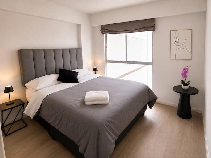 Beautiful Family Apartment With Garage And Easy Access - Lima