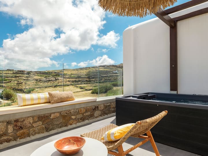Silvair Iii / Jacuzzi Suite / Mykonos - Mykonos