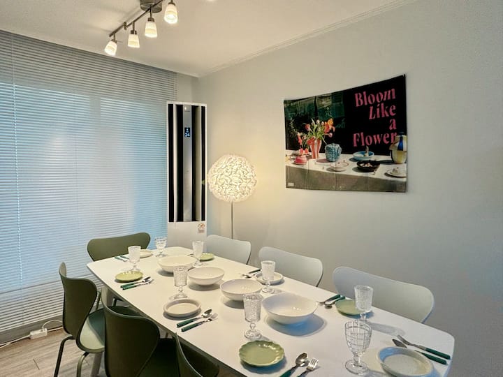 합법숙소/Ddp역 도보7분/84㎡/넓고 깨끗/동대문/장충체육관/짐보관/가족숙소/2박이상 - Seoul