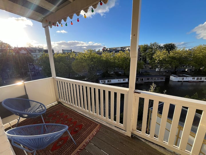 Spacious, Canal View Apartment - Amsterdam