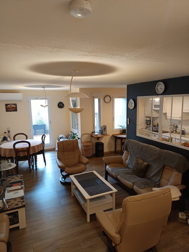 Chez Nathalie Appt  à 5 Minutes à Pied De La Gare - Carcasona