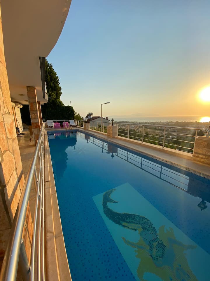 Villa / Piscine Privée Olympique - Davutlar