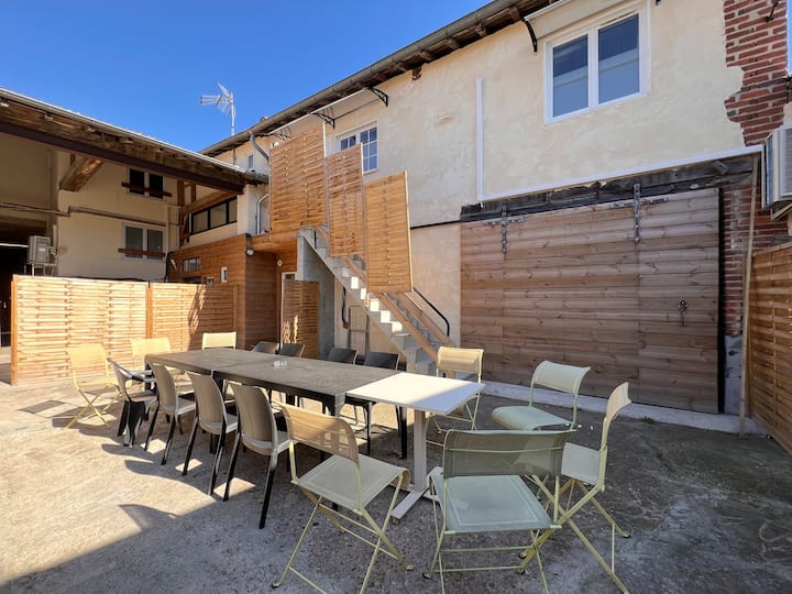 Ferme Rénovée 29 Pers - 9 Chambres - Mâcon