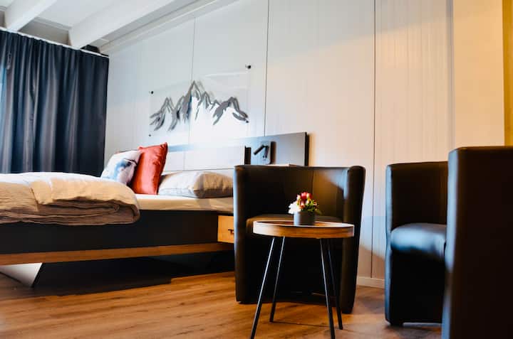 Traumhaftes Zimmer An Top Lage (104) - Interlaken