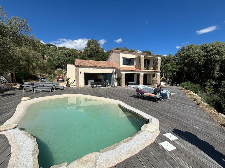 Maison Vue Mer Et Sur Propriano. - Propriano