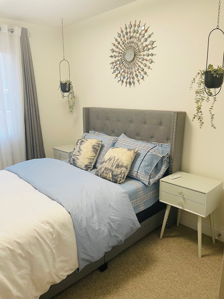 Cozy Nest - Burlington
