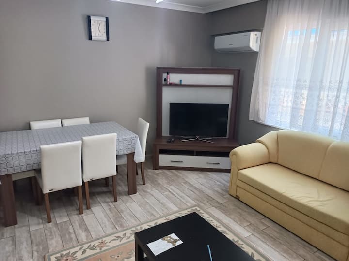 Oteller Bölgesinde Denize 100m - Cunda Adası