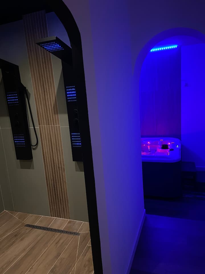 Maison En Campagne Avec Jacuzzi Et Piscine Privée - Le Thor