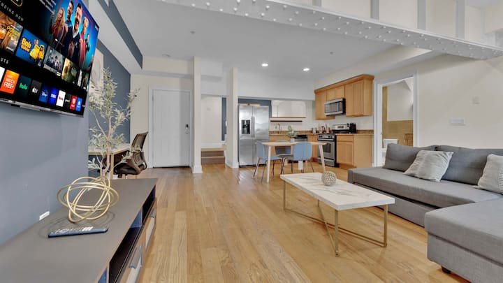 Cozy 2bd | Old City | 4 Beds | Independence Hall - Philadelphia, PA