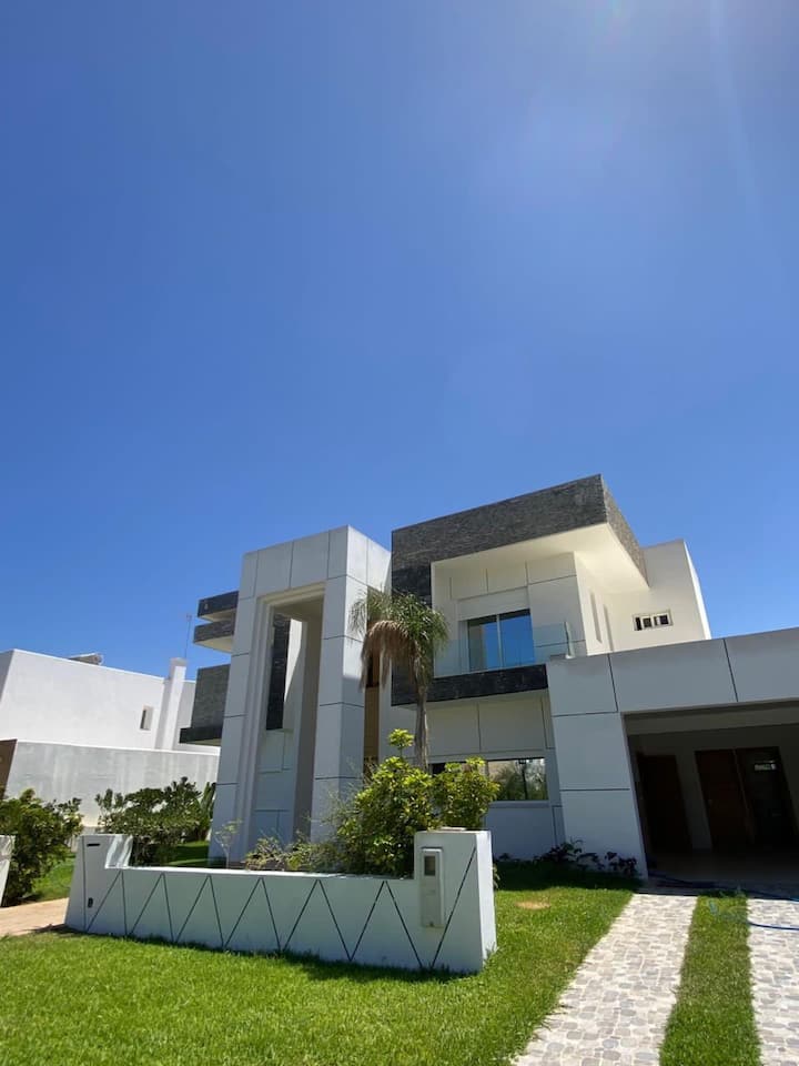 Villa De Luxe Au Golf - Martil