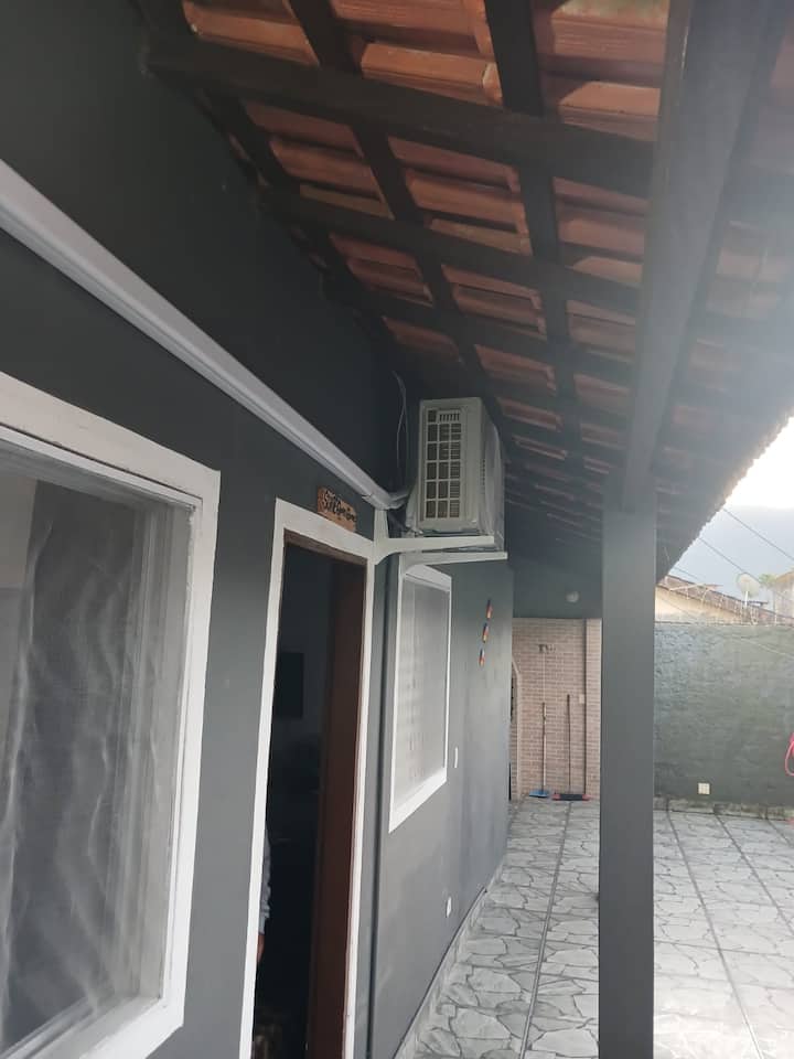 Linda E Aconchegante Suíte - Bertioga