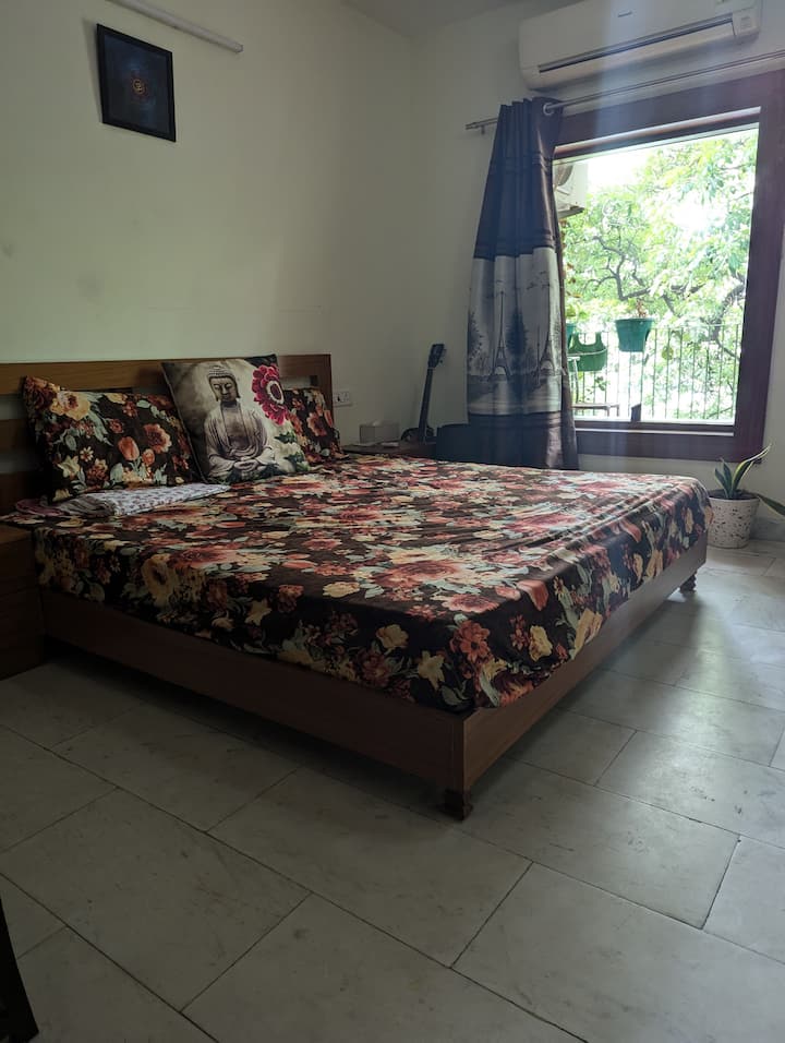 Entire Apartment With Balcony - New Delhi