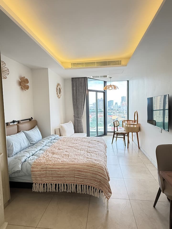 Riverview Studio Opposite Aeonpp - Phnom Penh