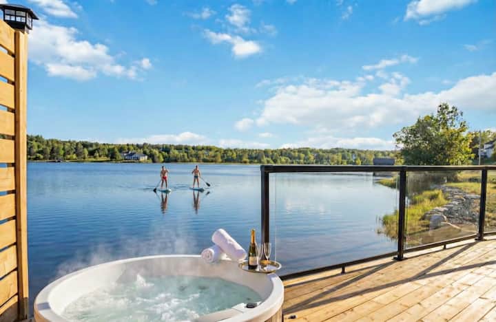 Ocean Front Hottub Private Deck Waterfront Bbq - Nova Scotia