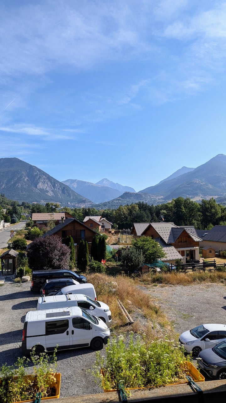 Appartement 3 Pièces Avec Vue - Briançon