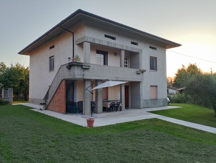 Casa Pierina ,Paratico, Zona Collinare. - Sarnico