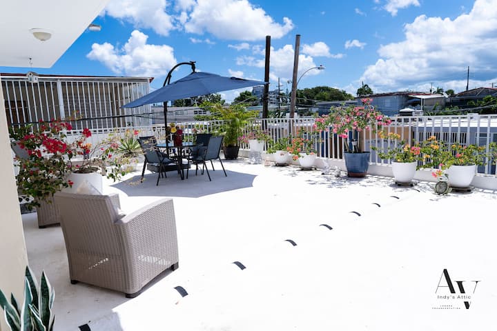 Indy’s Attic Sj Spacious Terrace & Caribbean Vibe - San Juan, Puerto Rico