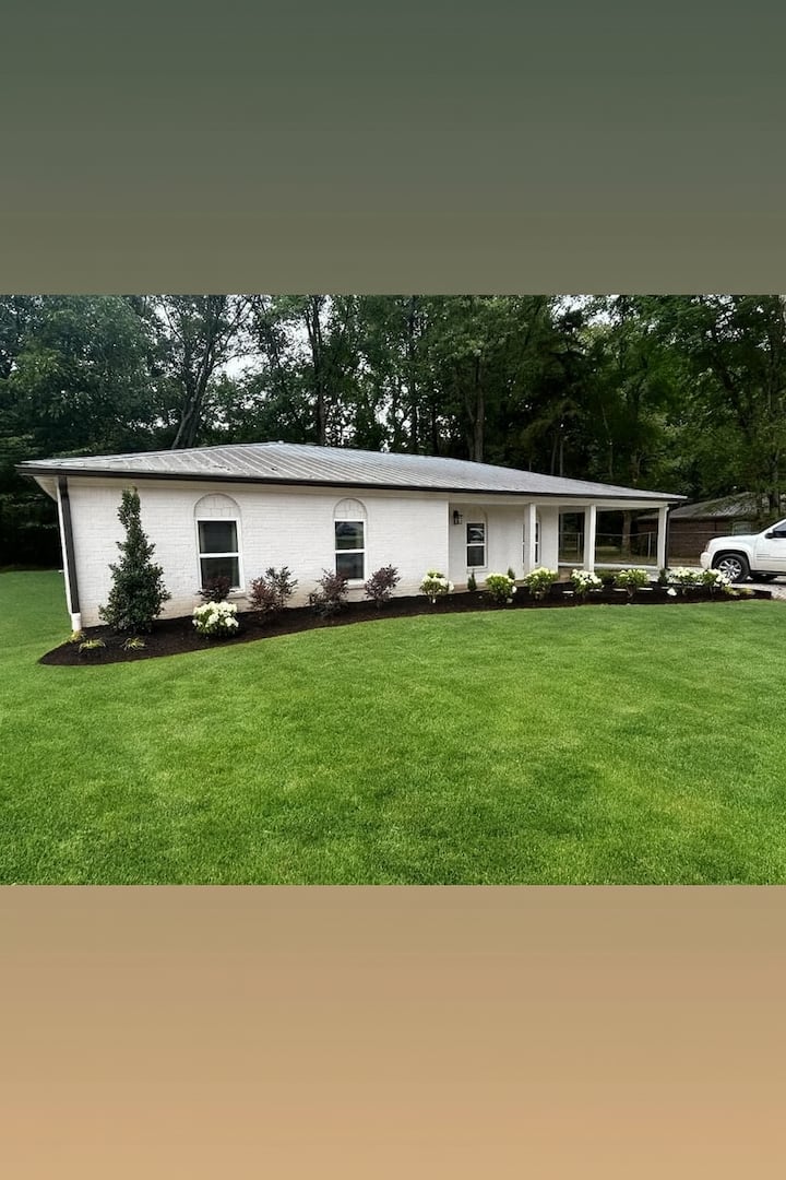 Daisey’s Homeplace - Jackson, TN