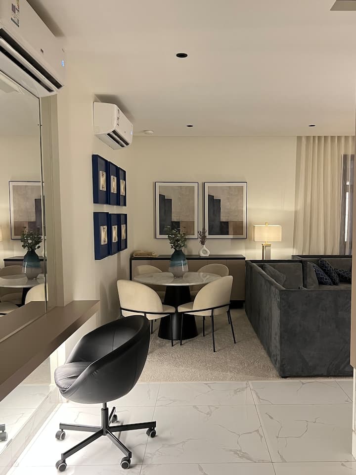 102 شقة فاخرة تليق بك . - Dammam