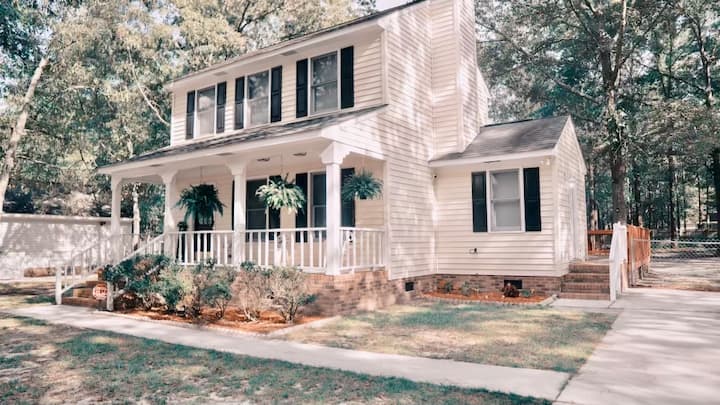 Cozy Nest On Hill - Camden, SC