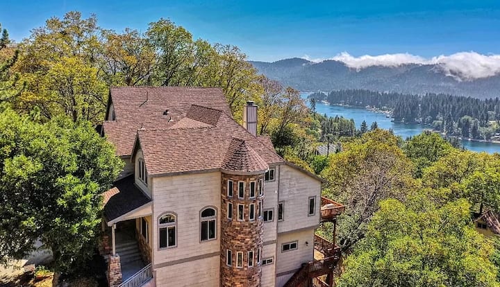 Lake Castle 5005 Sqft  Hot Tub&sauna,lake Views - Lake Arrowhead, CA