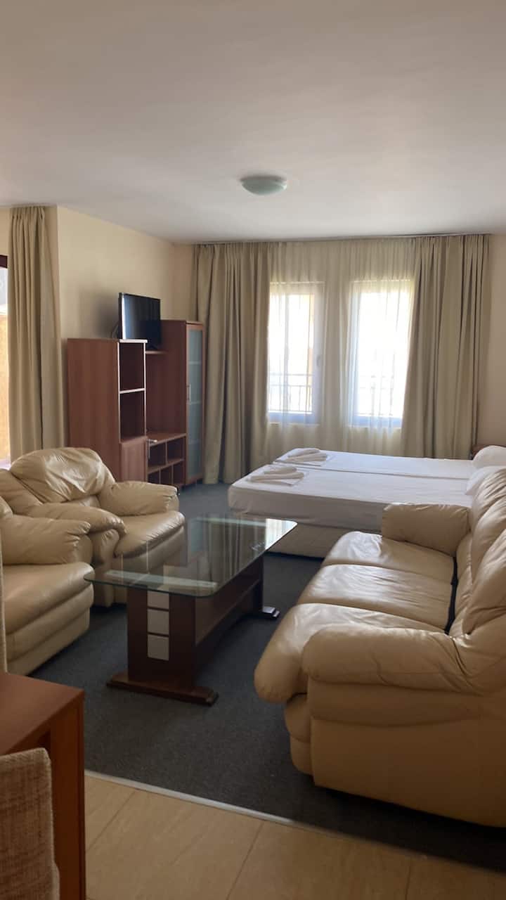 Ваканционен апартамент - Pomorie