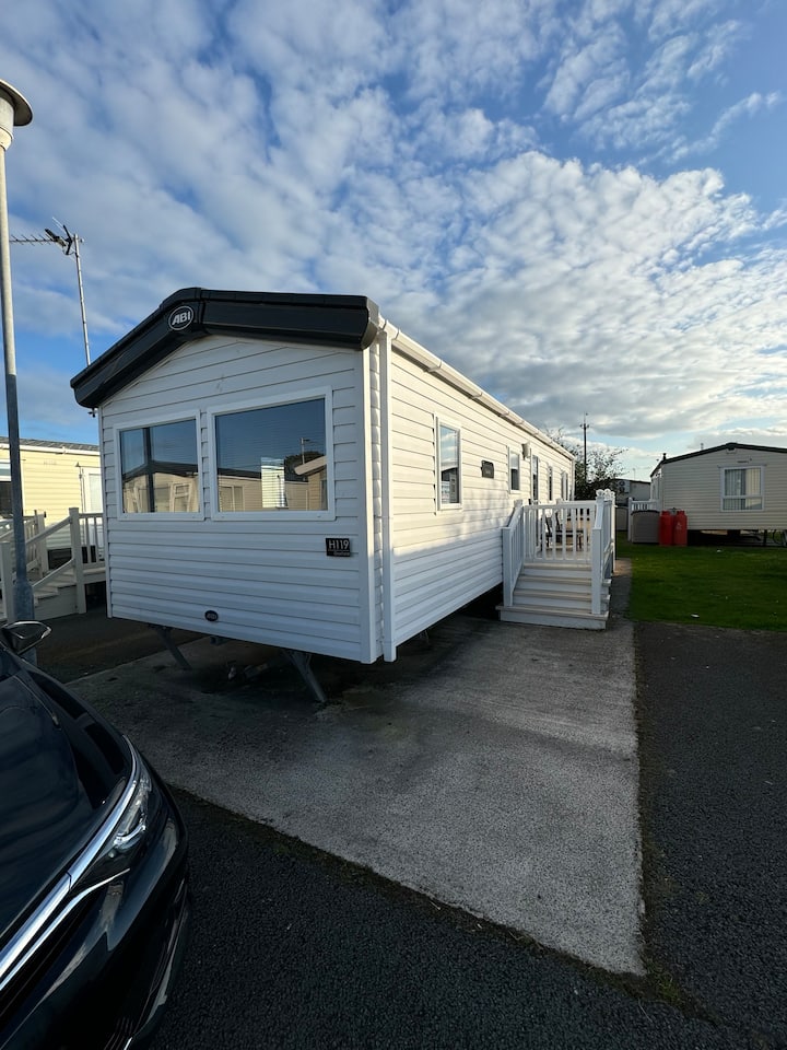 Spacious Perfect For The Family! - Towyn