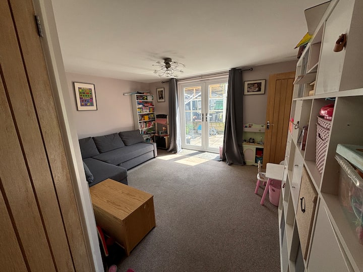 Family Friendly Home Stay! - Pontypridd