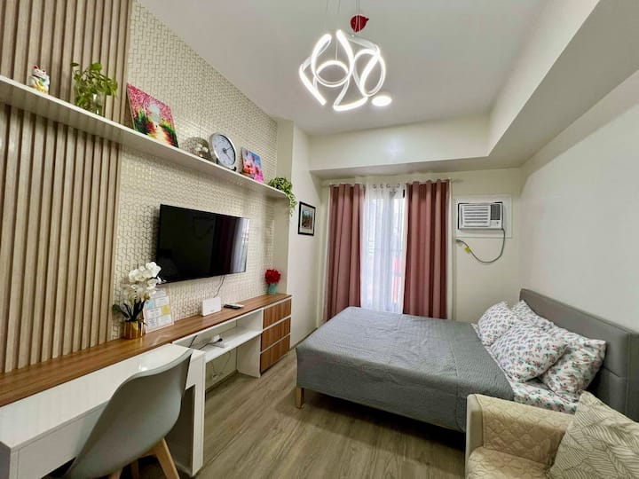 Cozy Couple’s Getaway - Cebu City