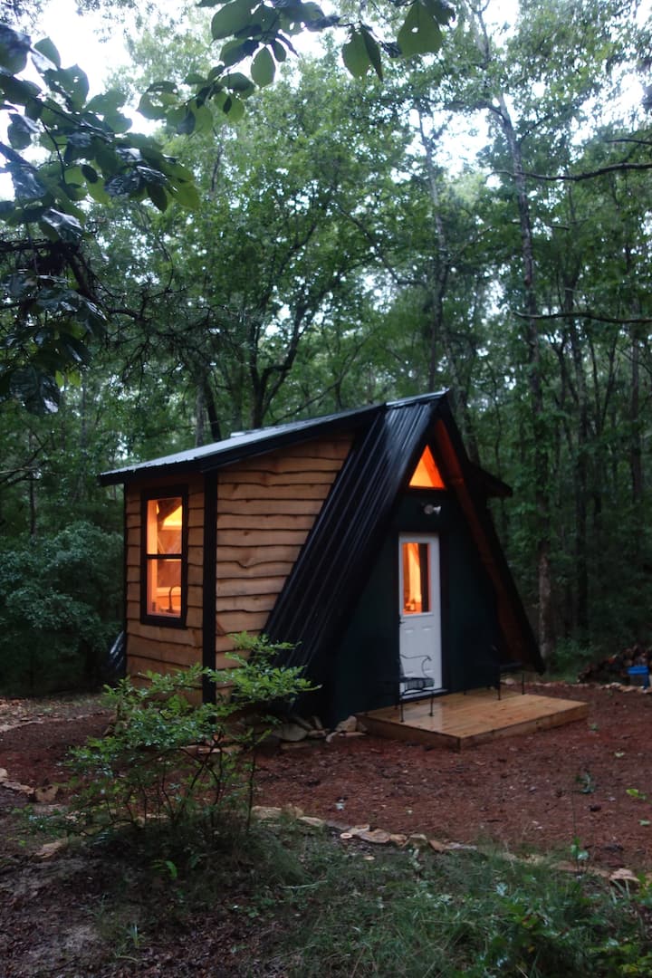 Secluded A-frame Nestled On 30 Acres Of Woodland - Mentone, AL