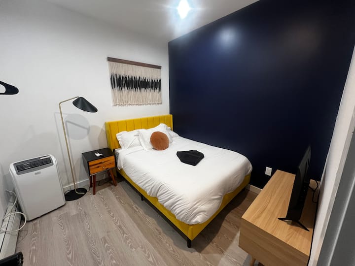 Gem Private Room In The Heights - Hoboken, NJ