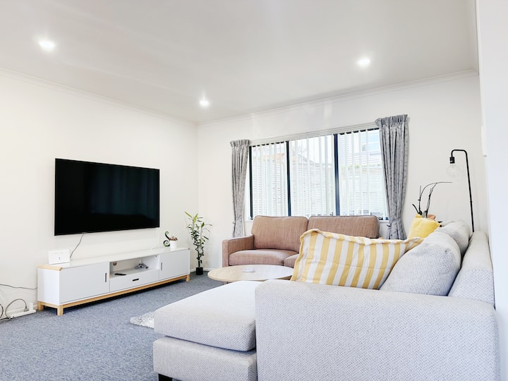 Comfortable 3 Bedroom House Close To Redwood - Rotorua