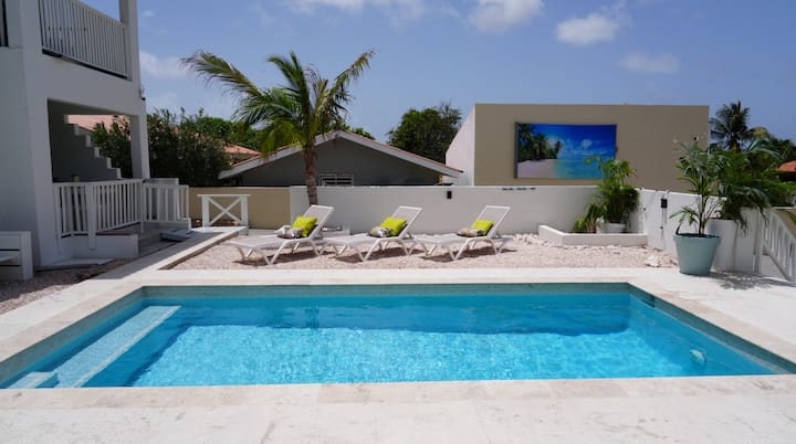 4blessingscuracao Enero - Curaçao