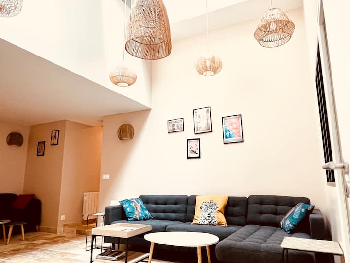 Stylish Loft Paris 17- 3 Bdrs - 2 Bathrs - 7 Pers - Paris