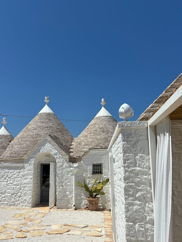 Trulli Biancopumo - Villa With Private Pool - Monopoli