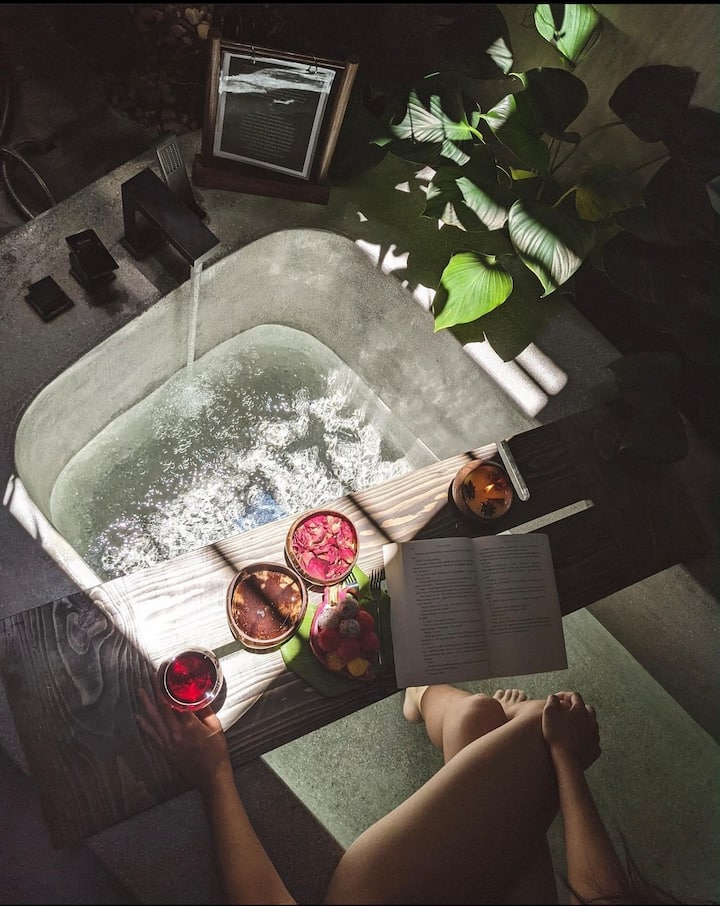 Oasis Luxury 5br Lake View Boutique With Pool - Hội An