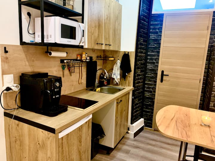 Studio En Plein Cœur Du 17e - Casino de Paris