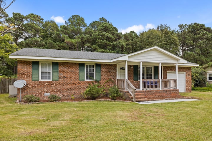 The Bluebird House - Beaufort