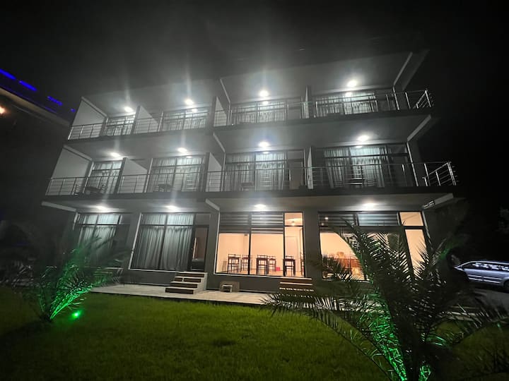 Sarfi-beach Georgia - Hopa