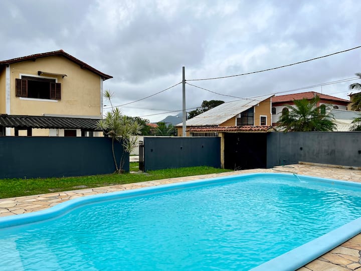 Casa Com Piscina, A 50m Da Praia Em Piratininga - Niterói