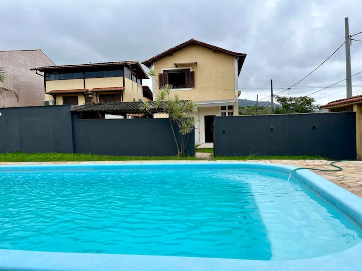 Casa Com Piscina, A 50m Da Praia Em Piratininga - Niterói