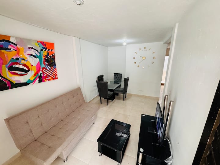 Casa Independiente, Cerca Centro, Playa,aeropuerto - Colombia