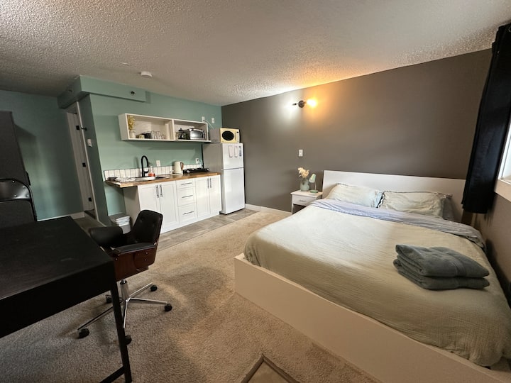 Cozy Suite In The Heart Of Yellowknife - Yellowknife