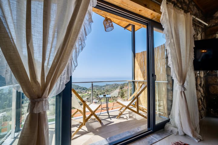 Dağların Arasından Denizle Buluşan Güneş (Balayı) - Turquie