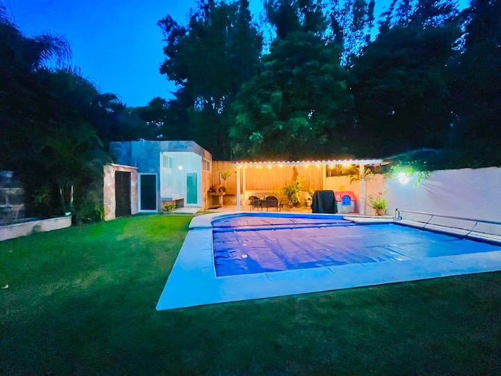 Casa Bambú
(Alberca Y Jardín Privado) - Jiutepec