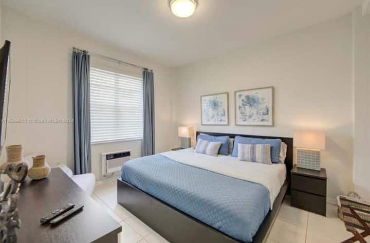 Quiet Elegant Sobe Retreat By Faena, Walk To Beach - Miami Beach, FL