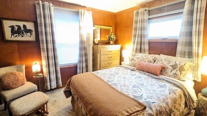 Awesome Bungalo, Great Area! - Brighton