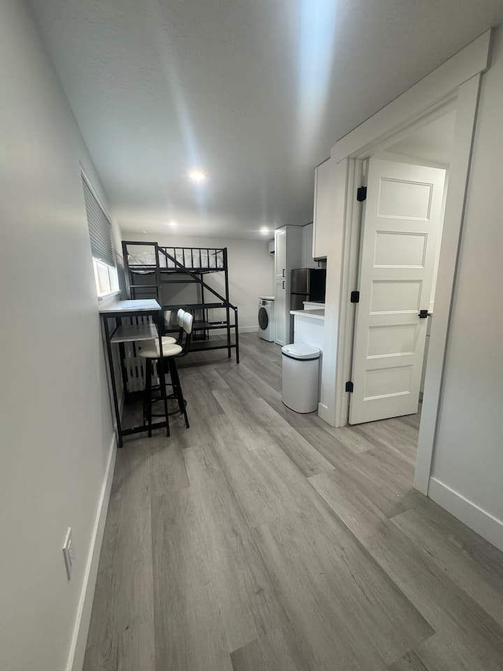 The Tiny House - Cottonwood Heights, UT