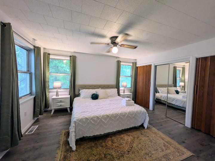 Charming St.x Home - Cincinnati